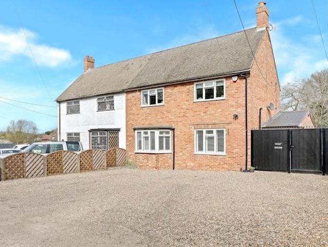 4 bedroom semi detached house for sale