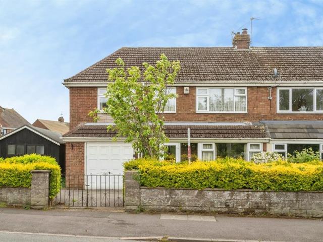 4 bedroom semi detached house for sale