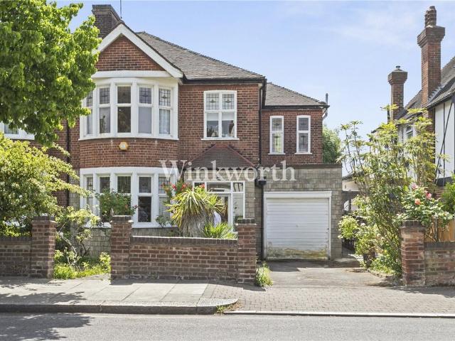 4 bedroom semi detached house for sale