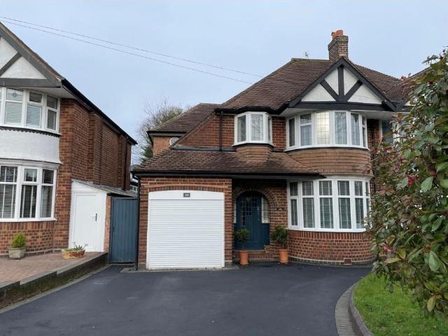 4 bedroom semi detached house for sale