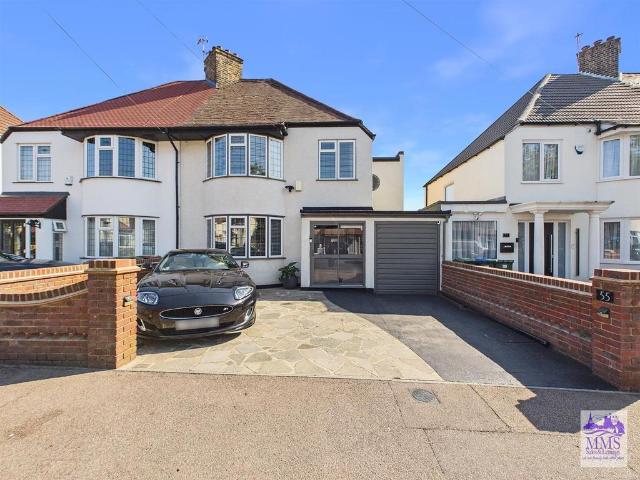 4 bedroom semi detached house for sale