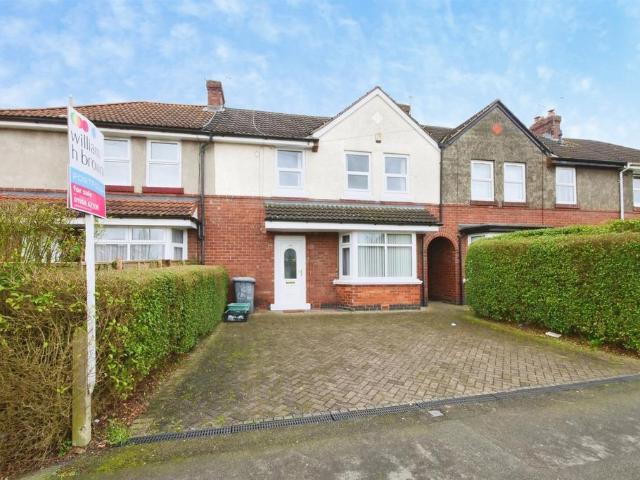 4 bedroom semi detached house for sale