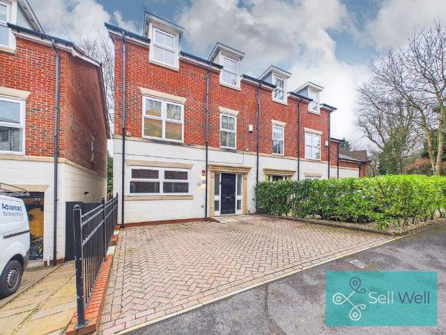 4 bedroom semi detached house for sale