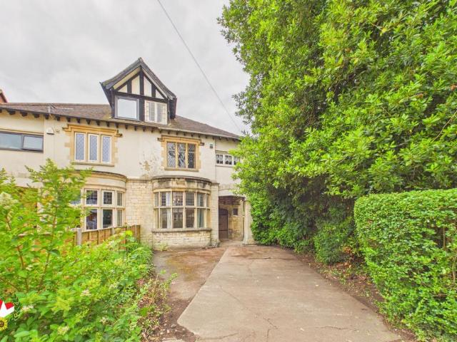 4 bedroom semi detached house for sale