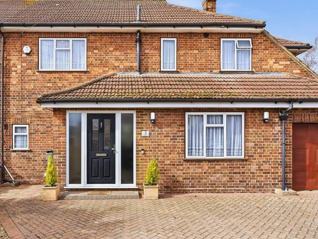 4 bedroom semi detached house for sale