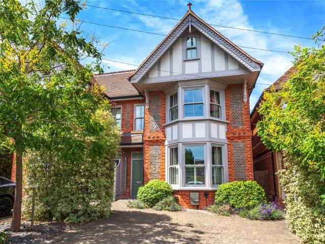 4 bedroom semi detached house for sale