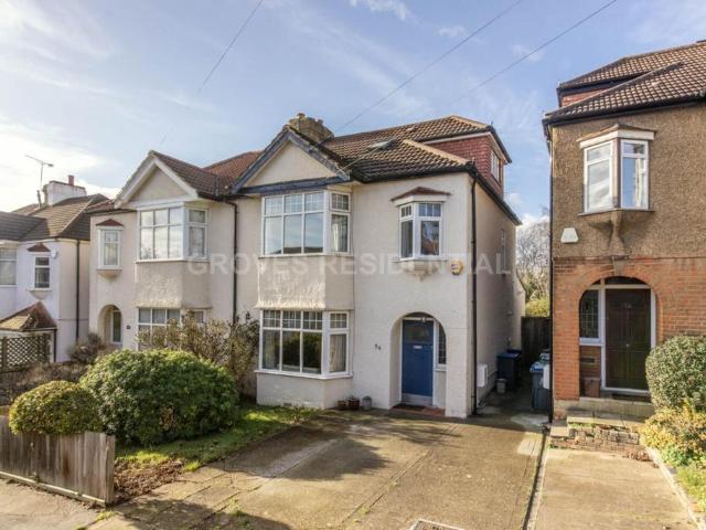 4 bedroom semi detached house for sale