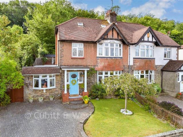 4 bedroom semi detached house for sale