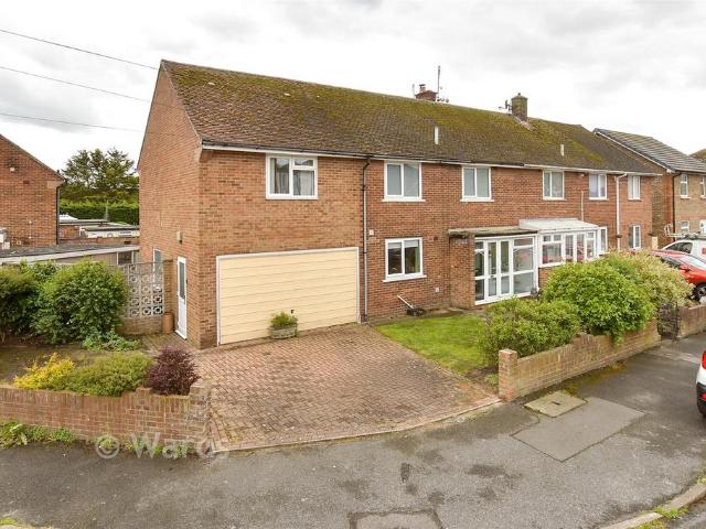 4 bedroom semi detached house for sale