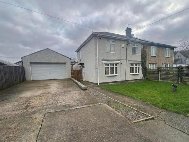 4 bedroom semi detached house for sale
