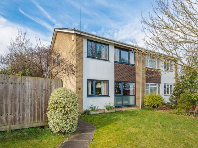 4 bedroom semi detached house for sale