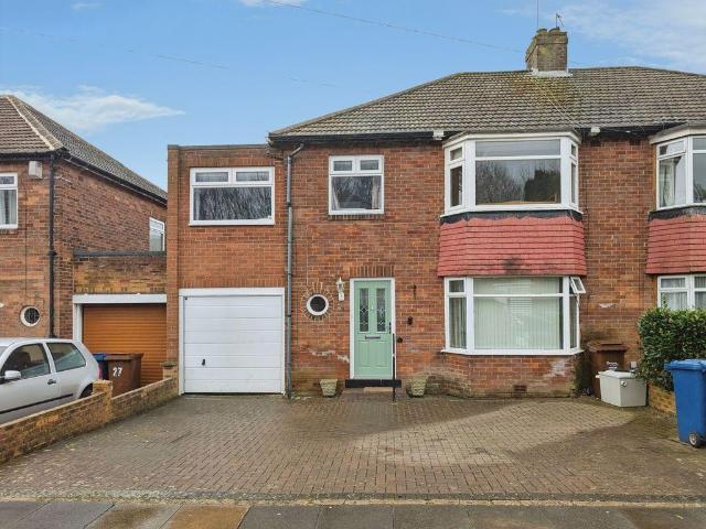 4 bedroom semi detached house for sale