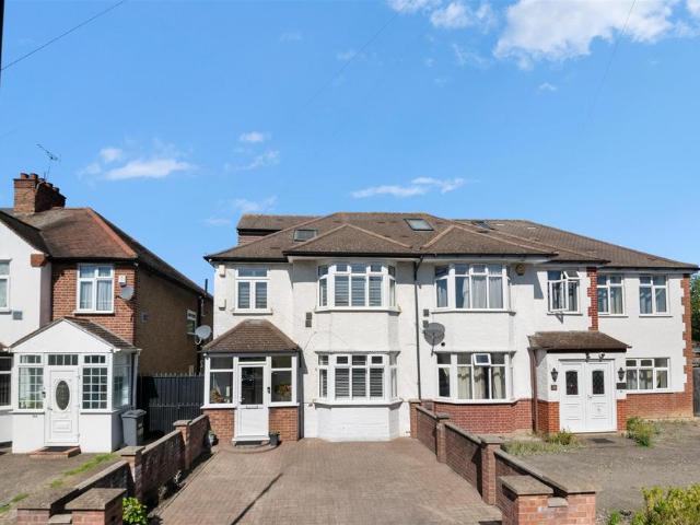 4 bedroom semi detached house for sale
