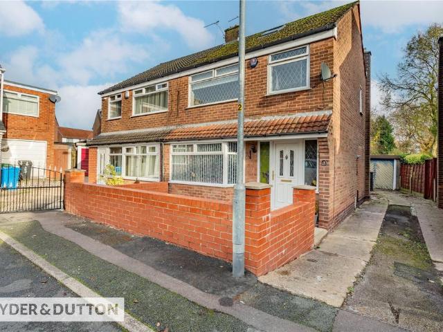 4 bedroom semi detached house for sale
