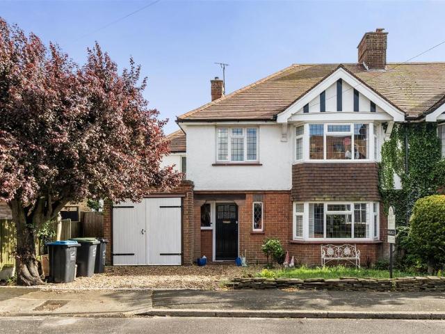 4 bedroom semi detached house for sale