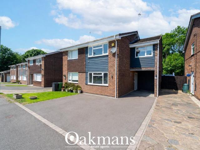4 bedroom semi detached house for sale