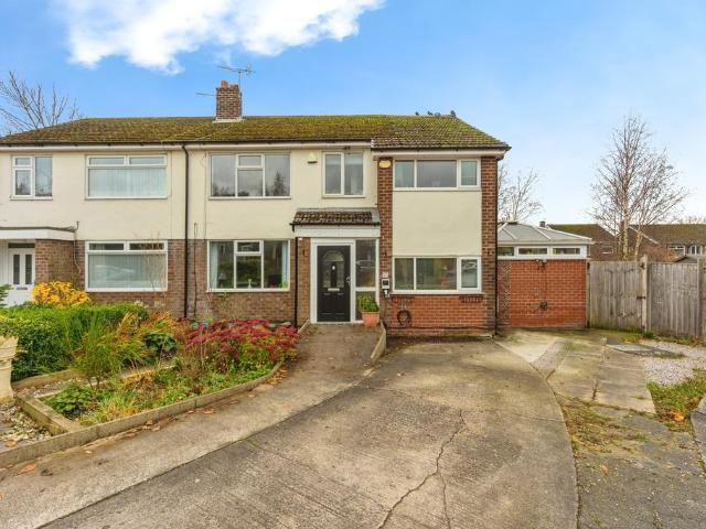 4 bedroom semi detached house for sale