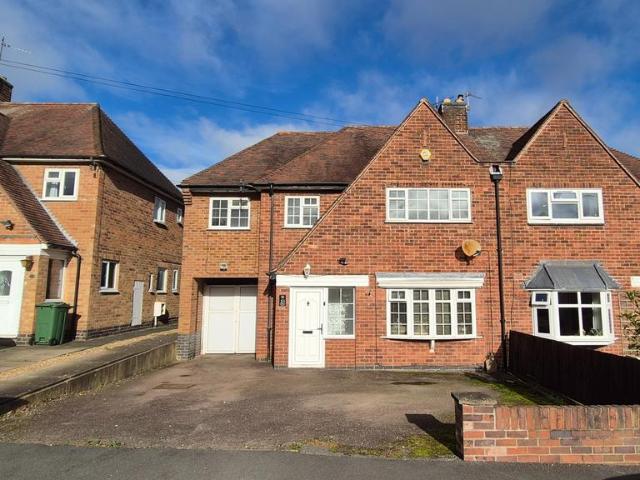 4 bedroom semi detached house for sale