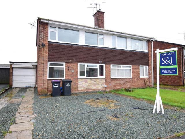4 bedroom semi detached house for sale
