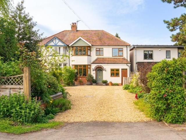 4 bedroom semi detached house for sale