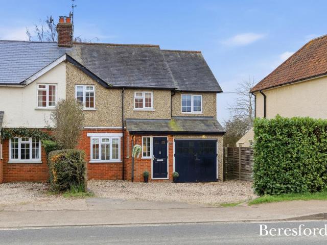 4 bedroom semi detached house for sale