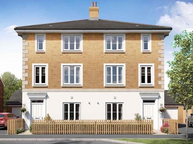 4 bedroom semi detached house for sale