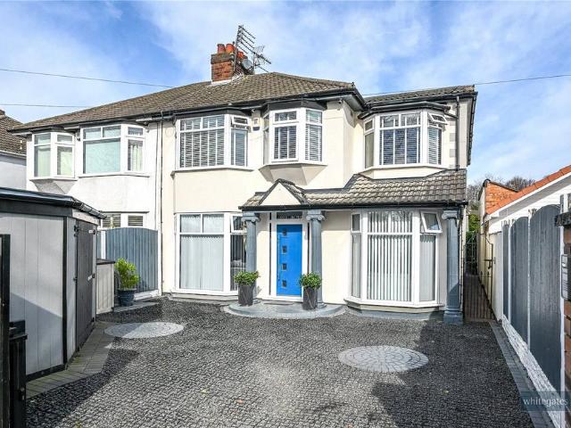 4 bedroom semi detached house for sale