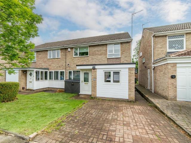 4 bedroom semi detached house for sale