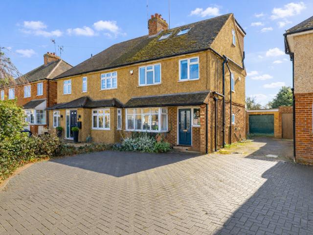 4 bedroom semi detached house for sale