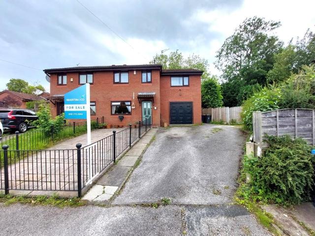 4 bedroom semi detached house for sale