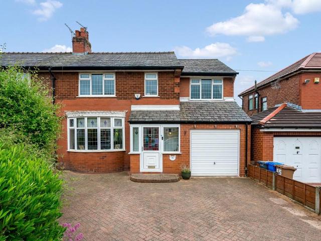 4 bedroom semi detached house for sale