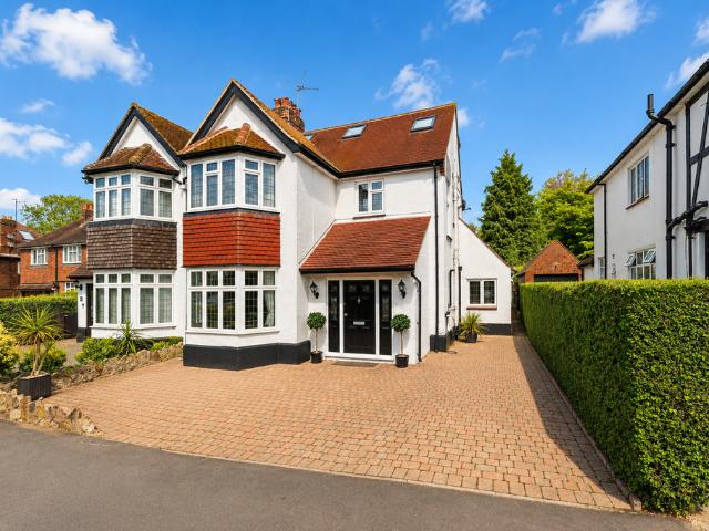 4 bedroom semi detached house for sale