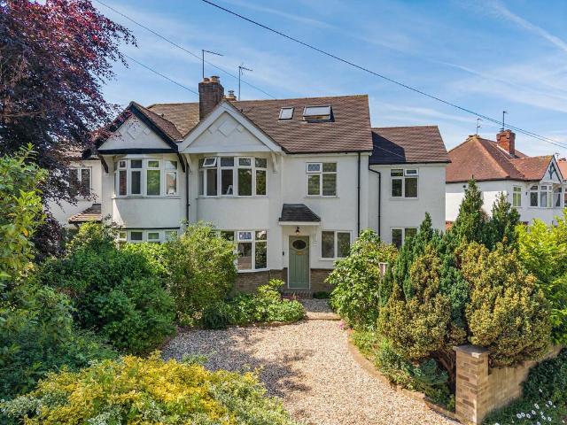 4 bedroom semi detached house for sale