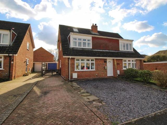 4 bedroom semi detached house for sale