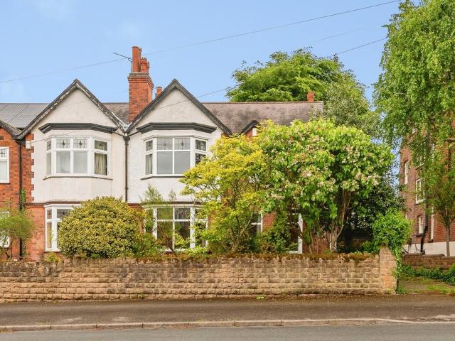 4 bedroom semi detached house for sale