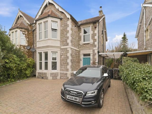 4 bedroom semi detached house for sale