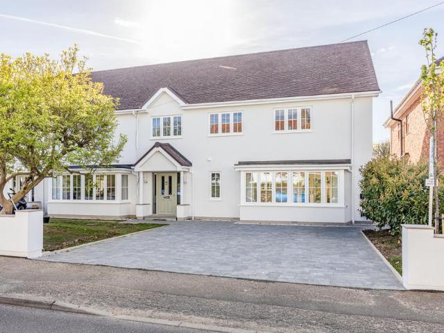 4 bedroom semi detached house for sale