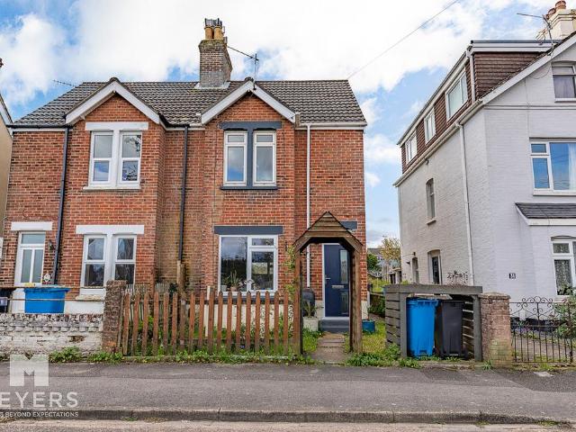 4 bedroom semi detached house for sale