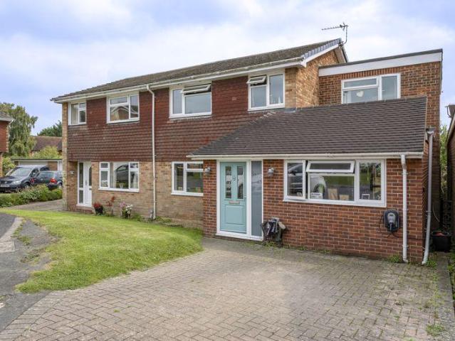 4 bedroom semi detached house for sale