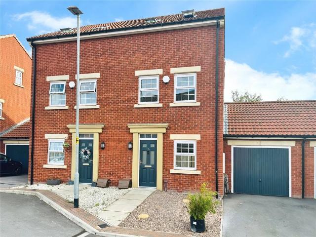 4 bedroom semi detached house for sale