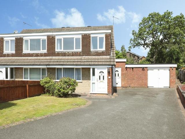 4 bedroom semi detached house for sale