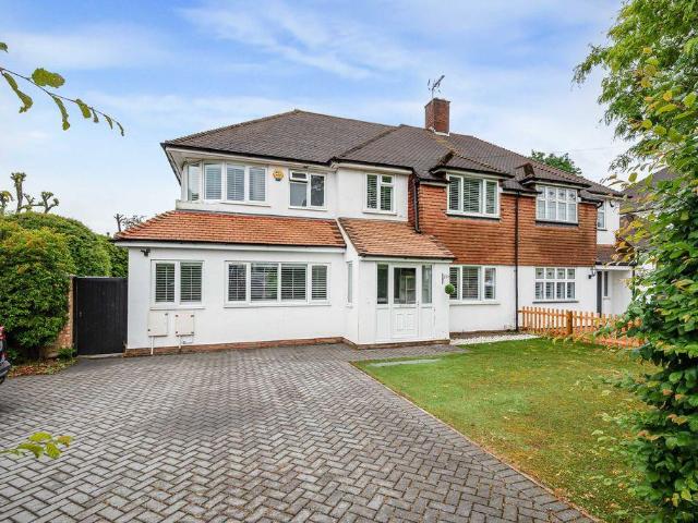 4 bedroom semi detached house for sale