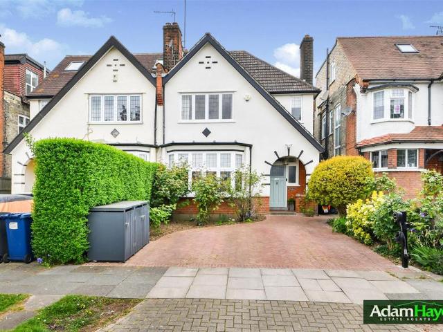 4 bedroom semi detached house for sale