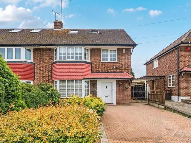 4 bedroom semi detached house for sale