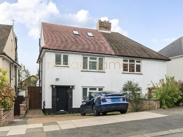4 bedroom semi detached house for sale