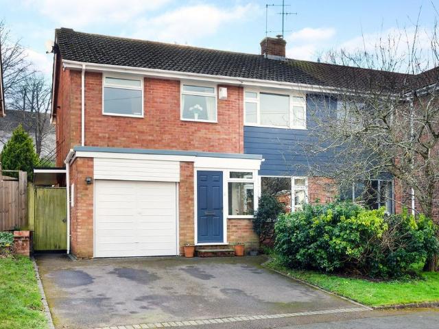 4 bedroom semi detached house for sale