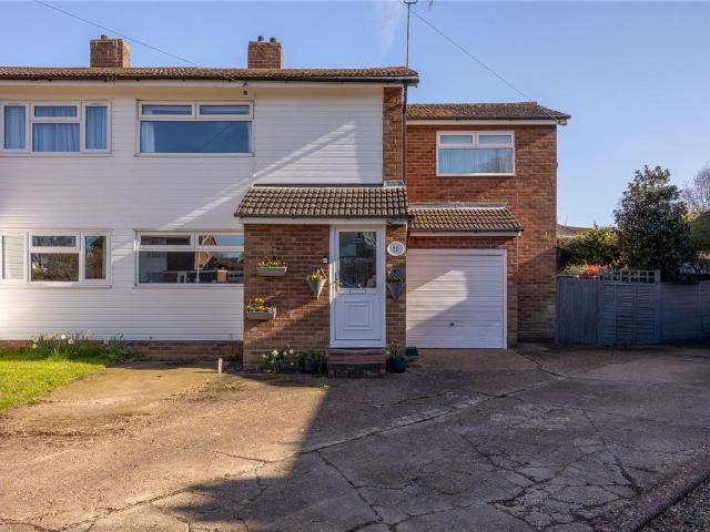 4 bedroom semi detached house for sale
