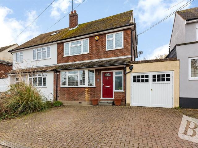 4 bedroom semi detached house for sale