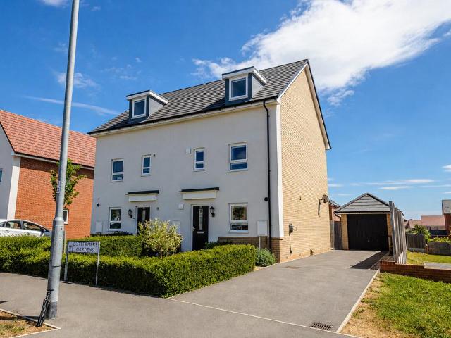 4 bedroom semi detached house for sale