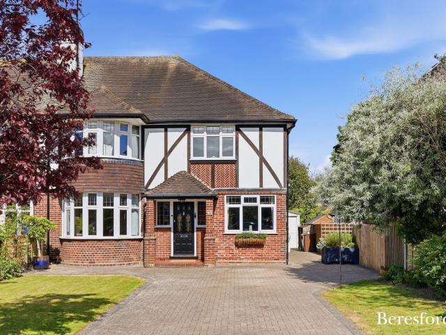 4 bedroom semi detached house for sale